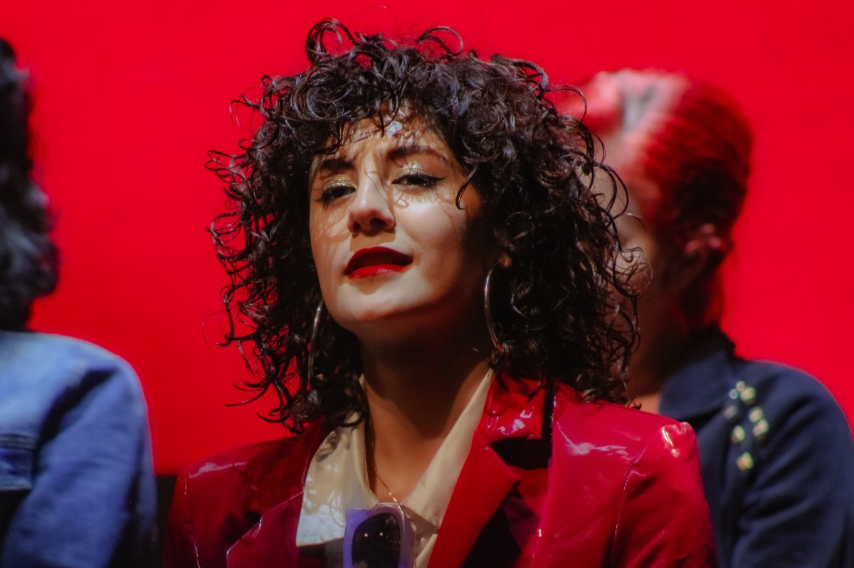 RENEE: «Nunca serán suficientes morras sobre los escenarios» – BLUM ...