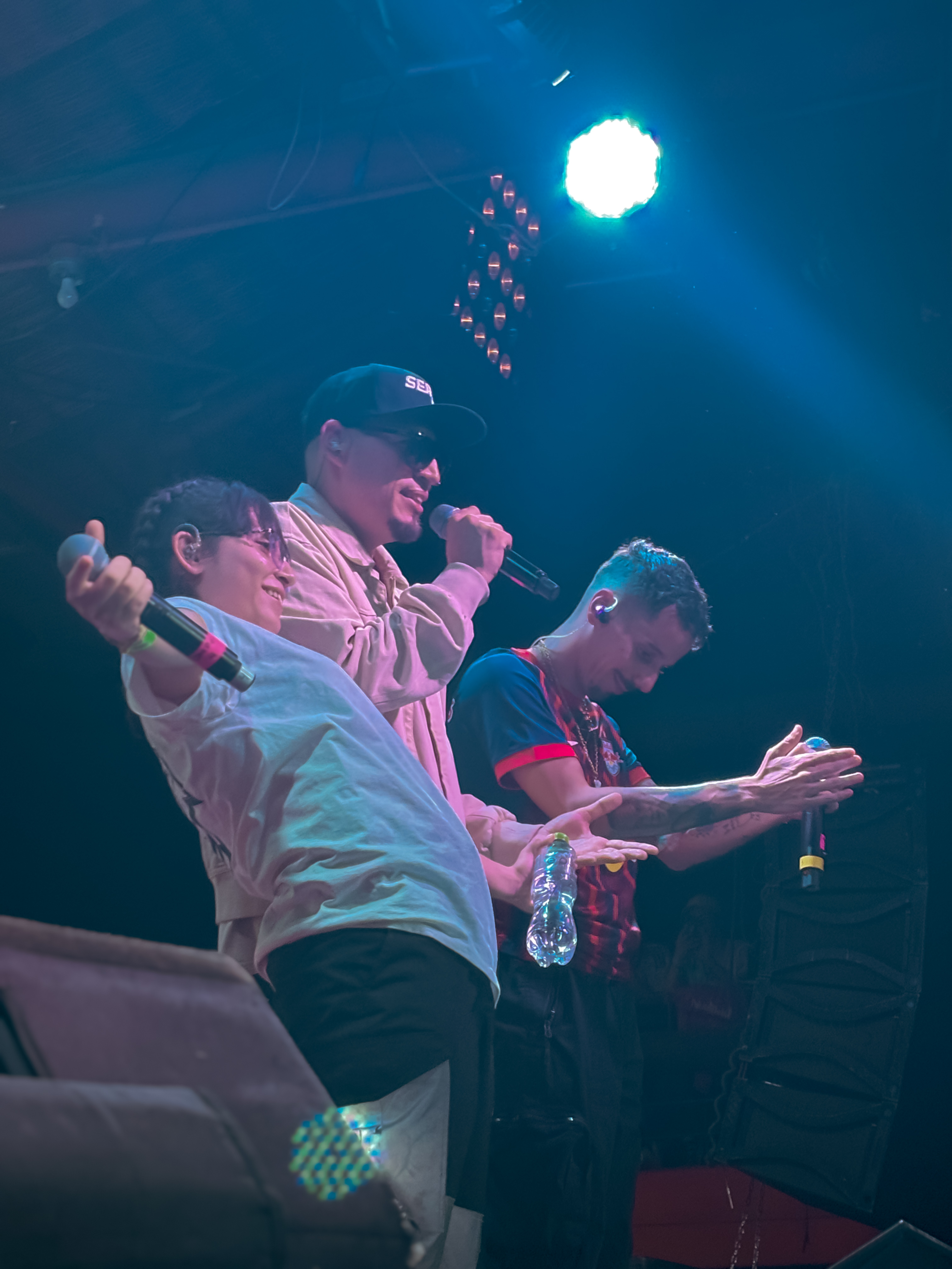 Azuky: El debut de la niña galáctica en FMS – BLUM MAGAZINE